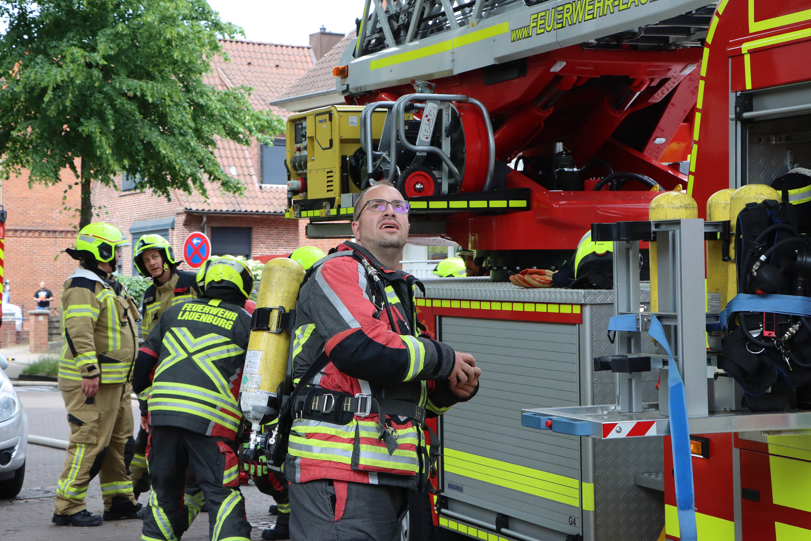 071/2024 FEU2 - Dachstuhlbrand | Freiwillige Feuerwehr Lauenburg